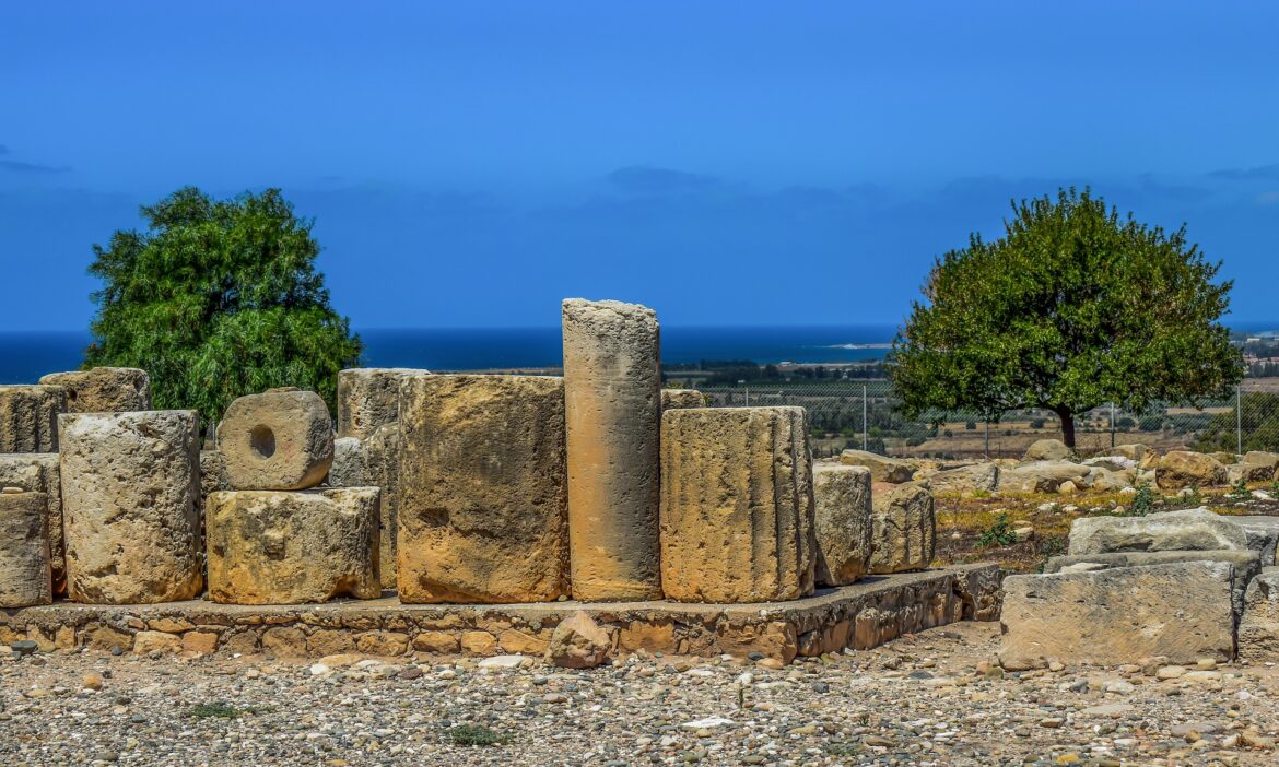 Cyprus Paphos Archaeology Tour with Tombs of Kings & Kouklia